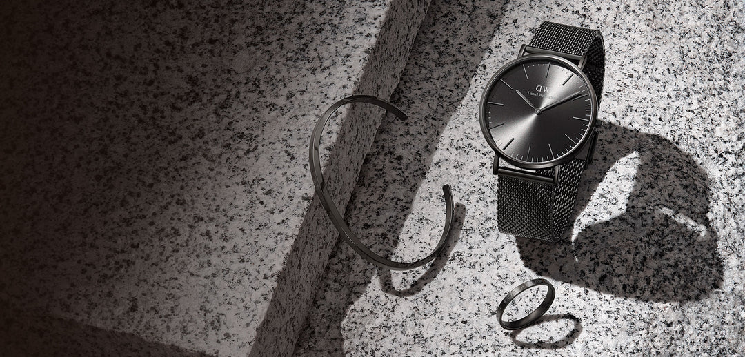 Classic collection - Watches with leather strap & bands | DW